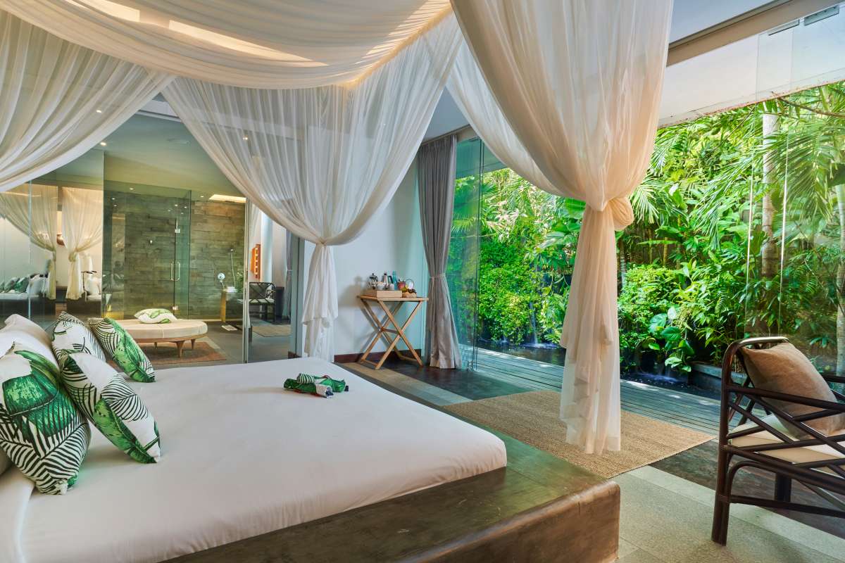 Enchanting Bali Wedding Venue — Glass House by Tirtha